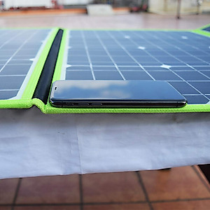 XINPUGUANG Foldable Solar Panel 200W 12V Portable Solar Charger with 20A Charge Controller for Battery Power Station Camping Travel RV Van Outdoor