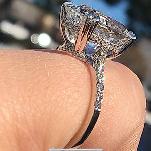 GUIDECUN 5.0ct Classic Shiny Oval Cut Cubic Zirconia Engagement Rings Solitaire Halo Promise Ring for Women Size 6-10 (US size 9)