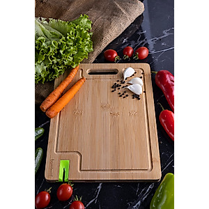 Bambum Livada - Bamboo Cutting Board with Built-In Knife Sharpener, Cutting Board with Juice Groove and Handle