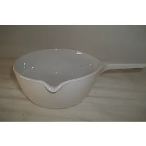 Corning Ware Just White P-89-B 2 1/2Cup Sauce Pan with Pour Spout