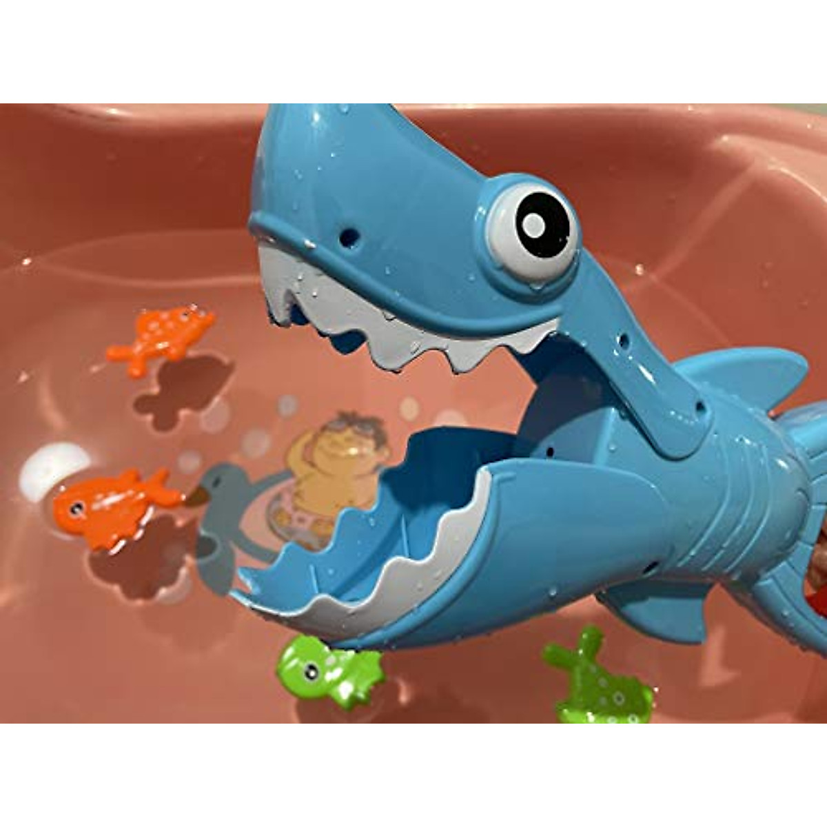 INvench Shark Grabber Baby Bath Toys - Blue Shark with Teeth Biting Action Include 4 Toy Fish - Bath Toys for Kids Ages 4-8 Boys Girls Toddlers Pool Toys
