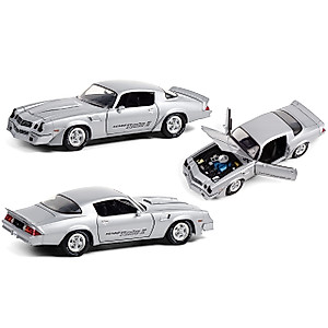 1981 Chevy Z/28 Yenko Turbo Z Turbo Silver Metallic 1/18 Diecast Model Car by Greenlight 13594