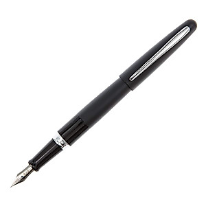 PILOT Metropolitan Collection Fountain Pen, Black Barrel, Classic Design, Fine Nib, Black Ink (91111)