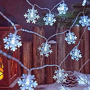PrettyMarry Christmas Led Snowflake Outdoor Lights 33FT 50 Waterproof Indoor Snow Light for New Year Party Birthday Wedding Use in Living Room Bedroom Garden Roof Eaves White Color