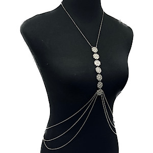 Vintage Fashion Simple Metal Chest Chain Carved Flower Plate Beach Bra Chain Back Chain Necklace Women's Party Holiday Jewelry (silvery)
