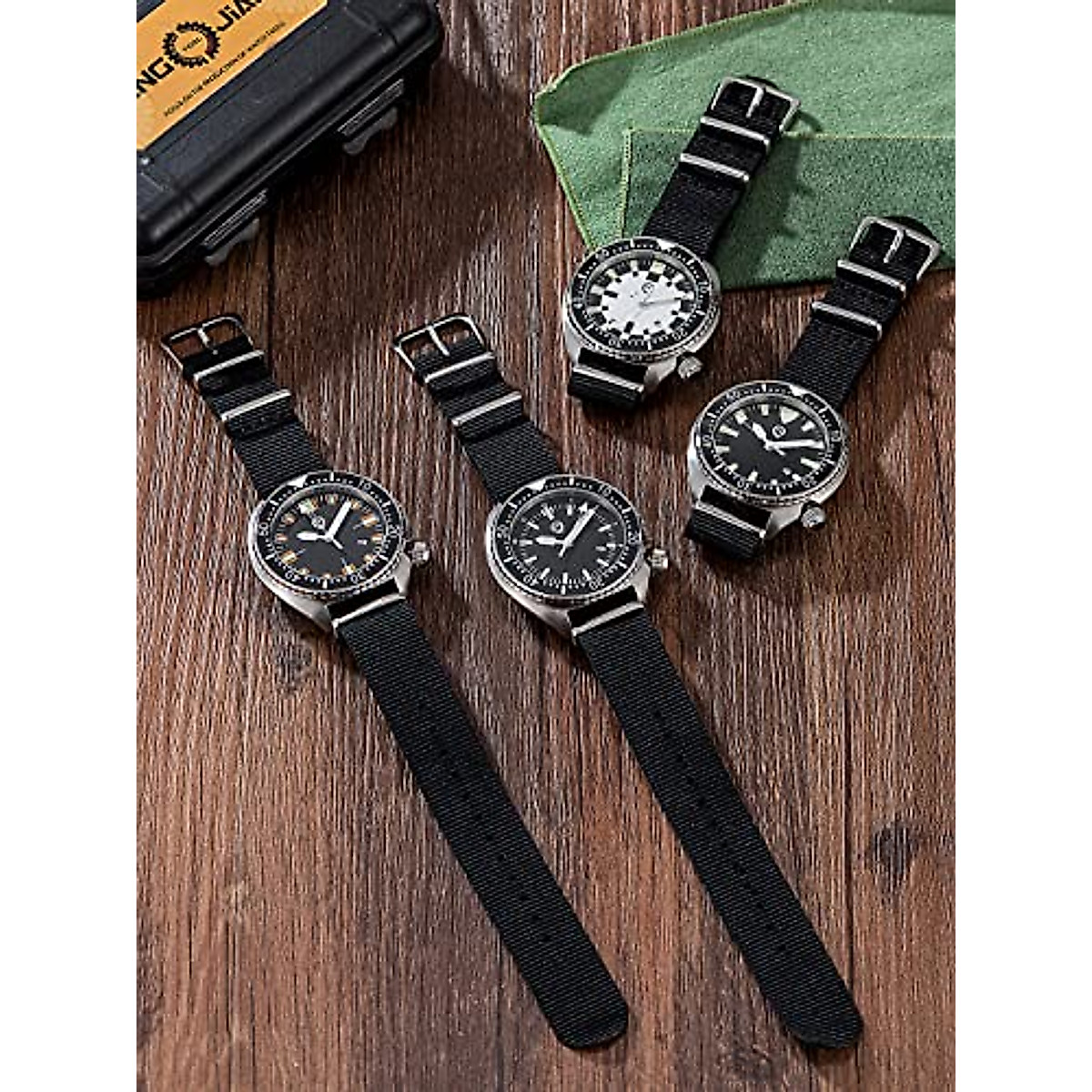 QM Diver 300M Mens WatchSwiss Swiss Movment Analog Stainless Steel Vintage Classcial Ceramic Bezel Saphire Glass 8022 (SM8022D)