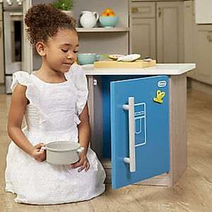 Little Tikes® Classic Cook’s Kitchen with Island 2-in1 Multi Kid Interactive 360 Degree Role Play with Style, Function, Accessories and Imagination Fun for Kids Boys Girls Ages 3-8 Years