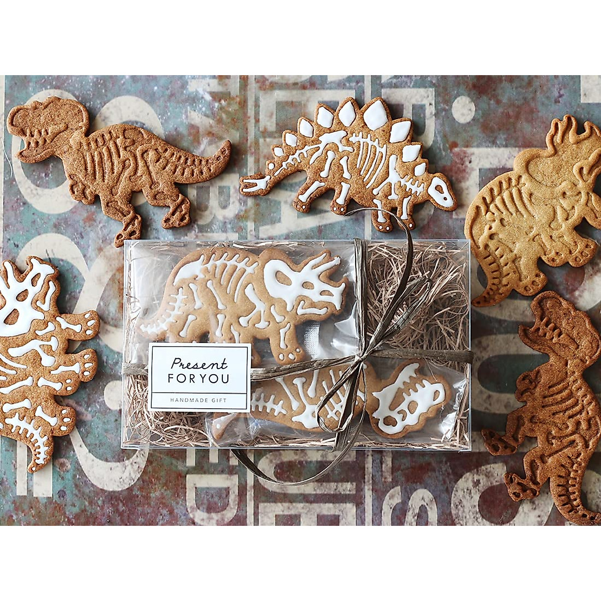Elesinsoz 3 Set Dinosaur Cookie Cutters Dino Biscuit Sandwich Fondant Vegetable Fruit Food Playdoh Stamp Embosser Press Mold with T-Rex Stegosaurus Triceratops Skeleton Fossil Bones