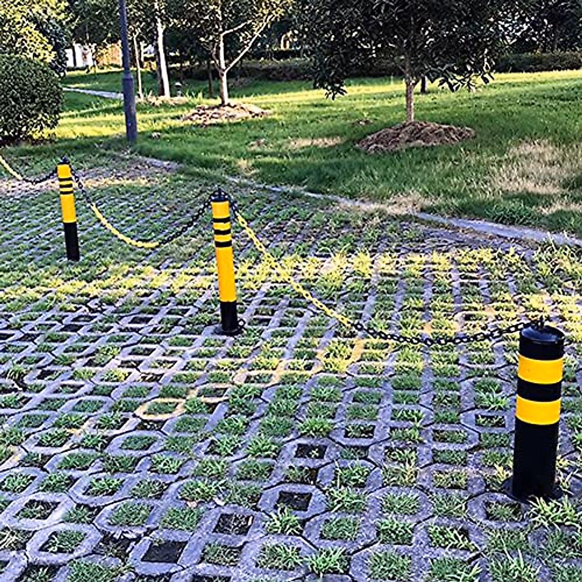 Security Parking Posts,Car Parking Space Lock Bollard,Heavy Duty Metal Bollards for Safe Lane Parking and Parking Interceptors