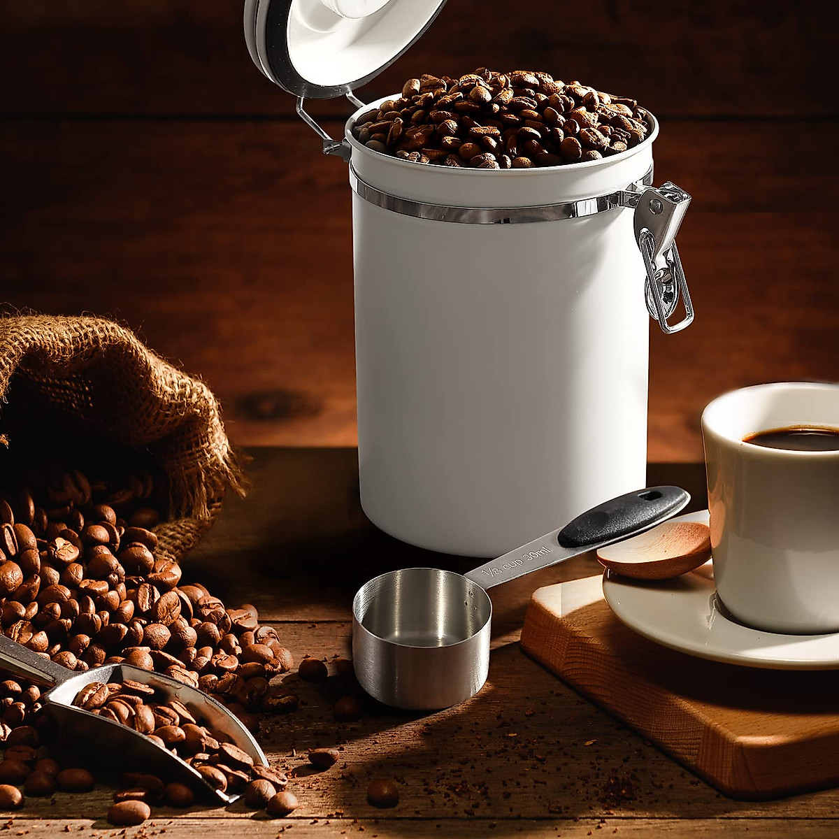 ShanSon Coffee Canister Airtight Coffee Container Stainless Steel Coffee Bean Storage Container with Scoop Coffee Canister for Beans Grounds Sugar Flour Tea Cereal,22OZ, White