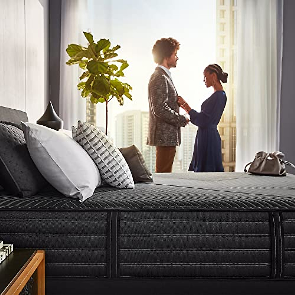 Beautyrest Black Hybrid LX-Class 13.5” Plush King Mattress, Cooling Technology, Supportive, CertiPUR-US, 100-Night Sleep Trial, 10-Year Limited Warranty