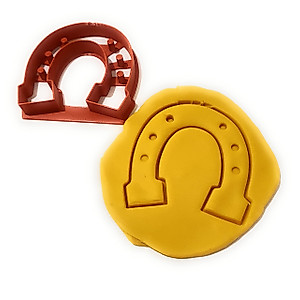 T3D Cookie Cutters Horseshoe Cookie Cutter, Suitable for Cakes Biscuit and Fondant Cookie Mold for Homemade Treats 3.53*3.49*0.55inch