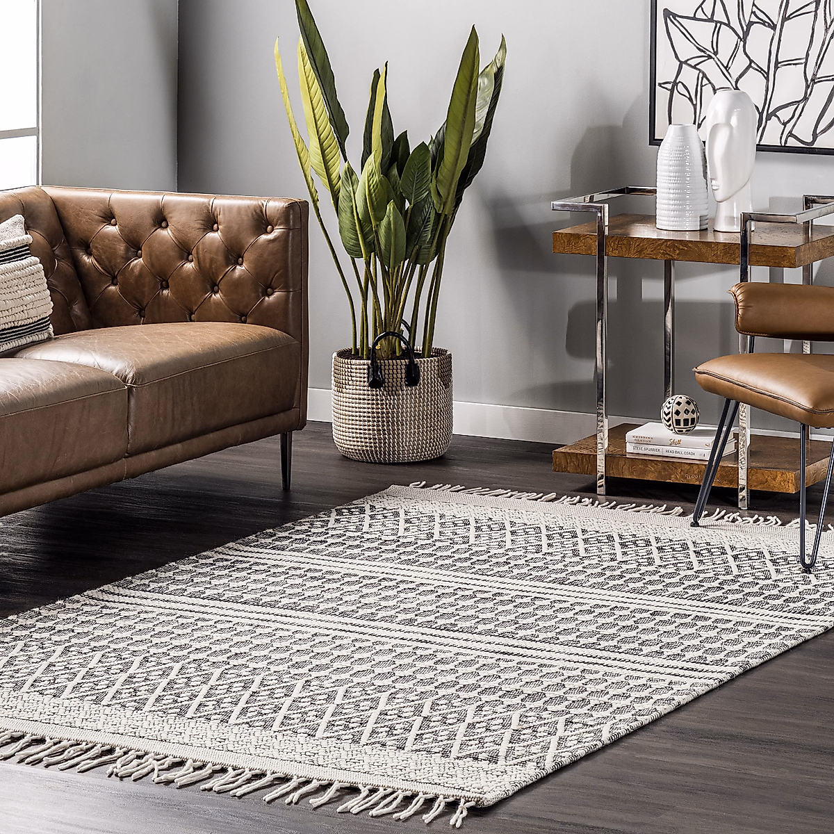 nuLOOM Esther Hand Loomed Textured Wool Tassel Area Rug, 8x10, Grey