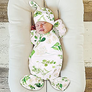 Baby Green Leaf Diaper Changing Pad Cover and Newborn Girl and boy Photo Props: 1 Dress and 1 hat