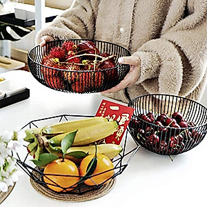Cq acrylic Metal Wire Fruit Basket,Large Round Storage Baskets for Bread,Metal Wire Bread Fruit Bowl Vegetable Stand Holder for Snacks,Modern Fruit Bowl Decorate Kitchen Counter,Black