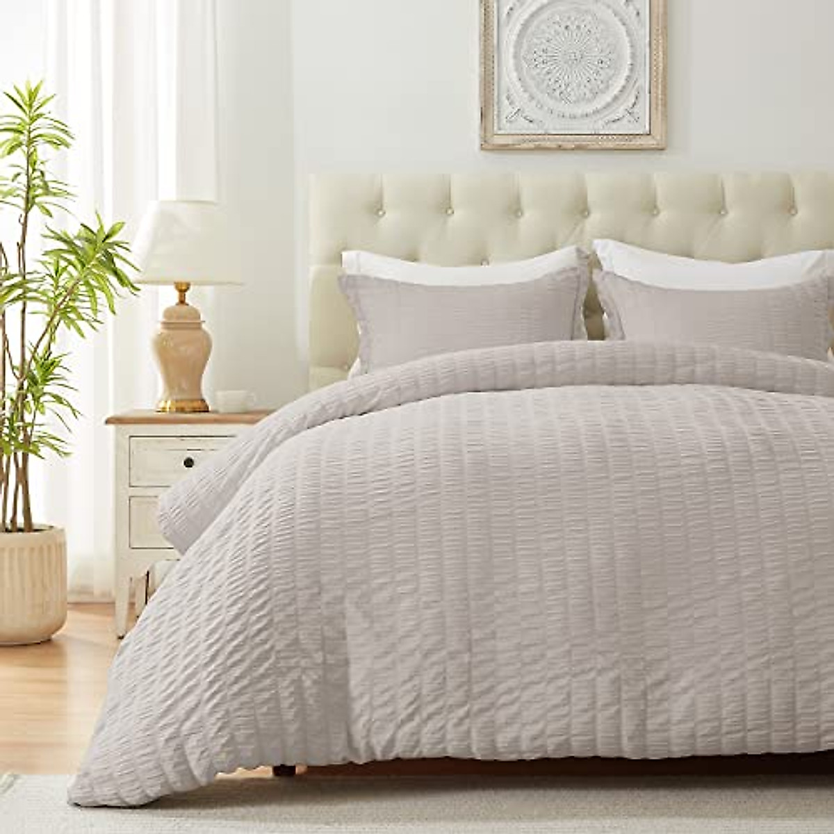 Cozyide Light Grey Duvet Cover Queen, 3 Pieces Bedding Duvet Covers, Soft Breathable Seersucker Duvet Cover Set with Zipper Closure and Corner Ties (1 Duvet Cover 90"x90" + 2 Pillow Shams 20"x26")