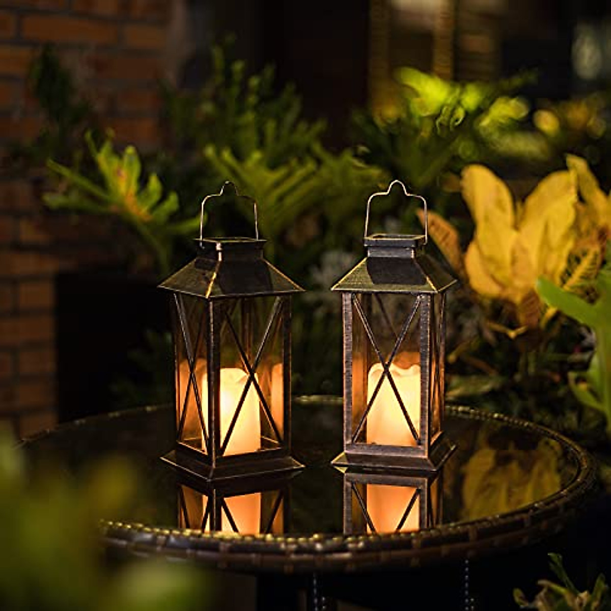 Solar Lantern, Outdoor Hanging Solar Lights Waterproof LED for Porch Garden Patio Pathway Deck Yard(2 Pack)