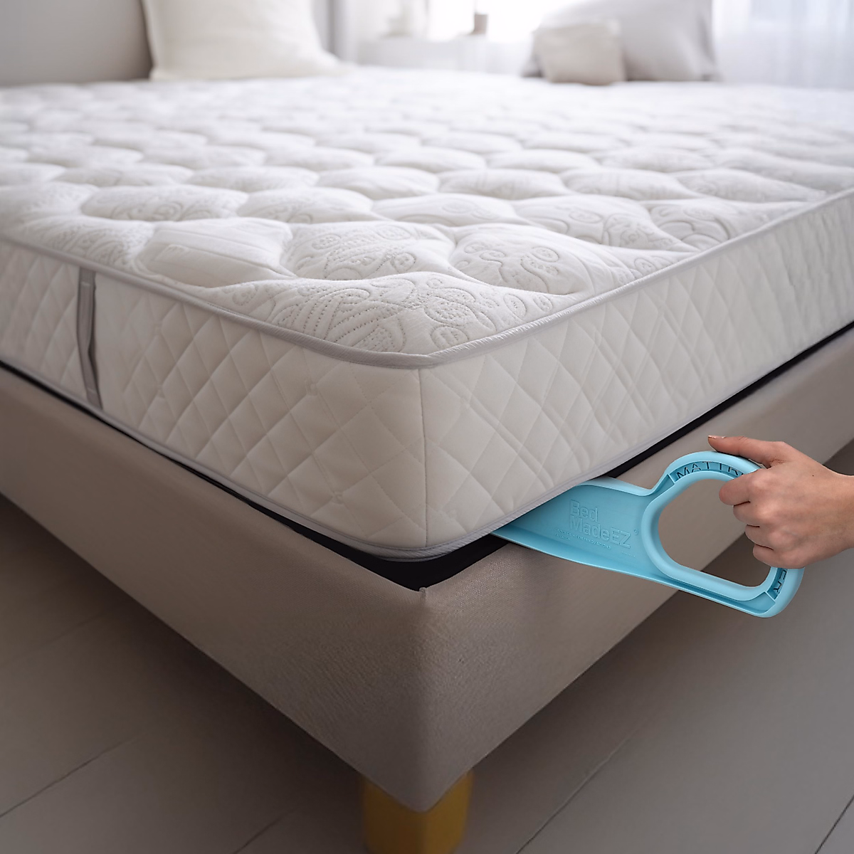 The Original Made in USA| Bed MadeEZ Bed Maker and Mattress Lifter Tool Helps Lift and Hold The Mattress- Can Tuck Sheets or Bed Skirts Alleviating Excess Strain