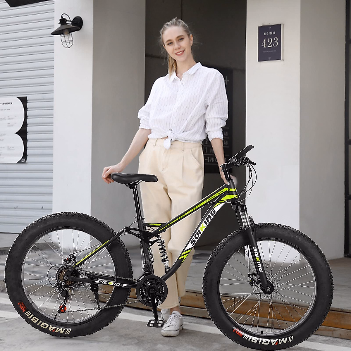 Fat Tire Mountain Bike, 26'' 21 Speed Outdoor Snow Beach Hybrid MTB Racing Bikes for Adult Women Men, Comfort Complete Cruiser Bicycle, Lightweight City Commuter Road Cycling, Dual Disc Brakes (N)