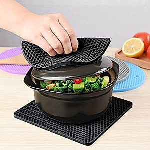 Silicone Trivet Pot Mat, Silicone Pot Holders for Hot Pan and Pot Pads. Heat Resistant Counter Mats for Tables Placemats,Countertops, Spoon Rest and Large Coasters,4 Pack Black(2 Squared + 2 Round)