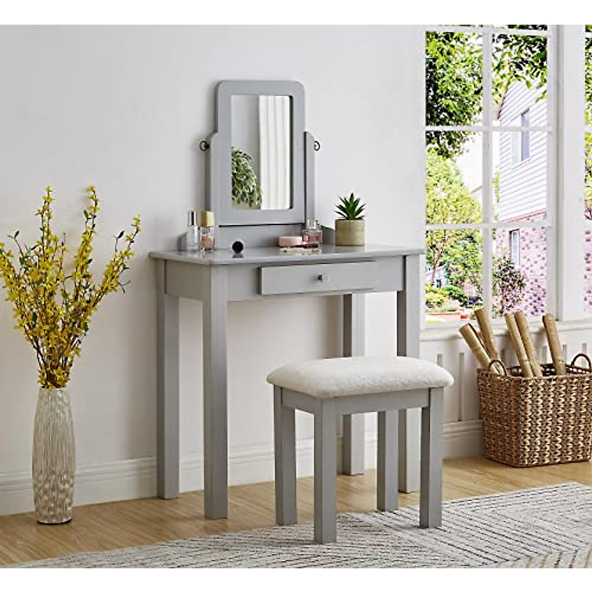 GTU Furniture Transitional Vanity Set with Mirror Stool (Silver)