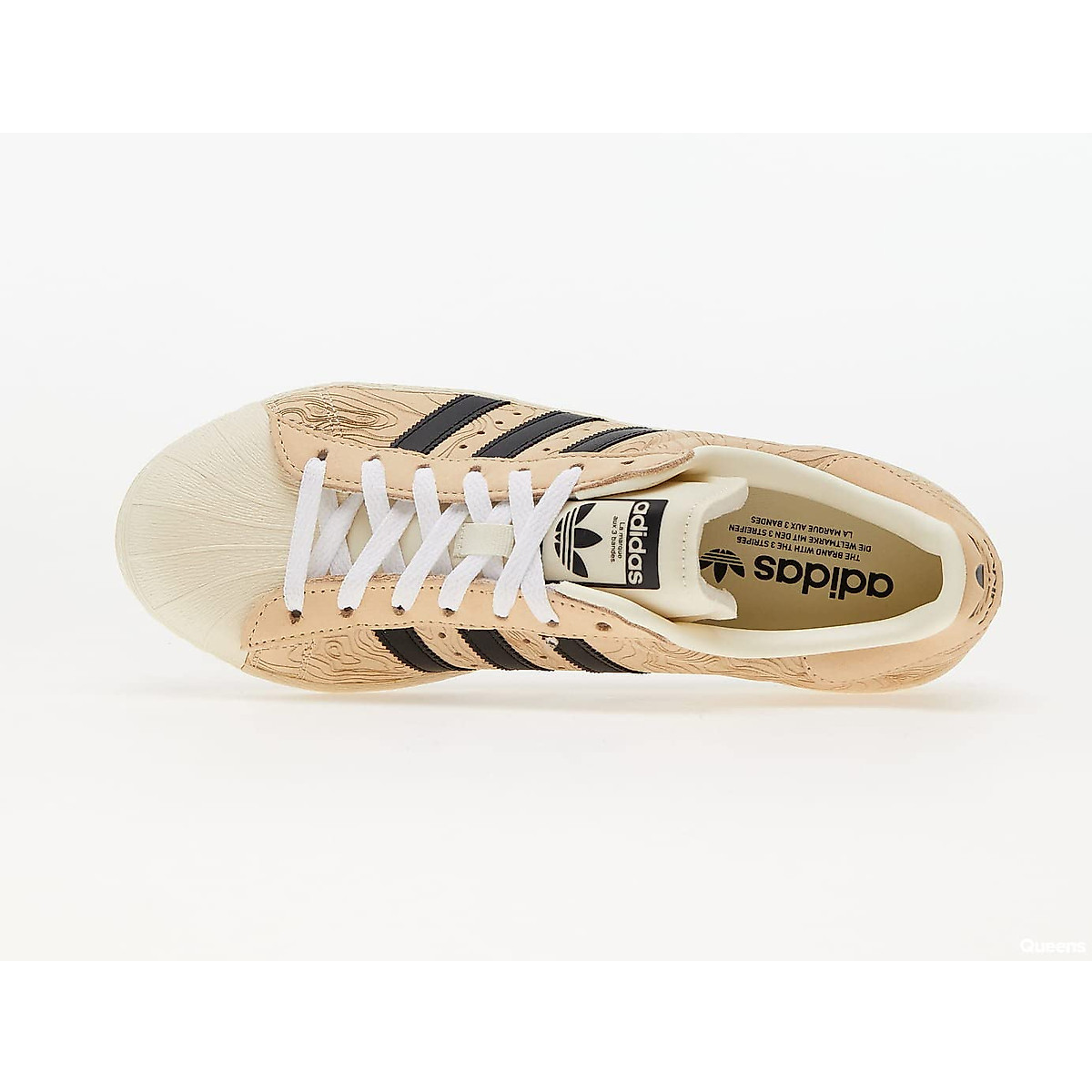 adidas Originals Mens Superstar 82 Classic Low Top Sneaker Shoe, Beige/Black/Core White, 9