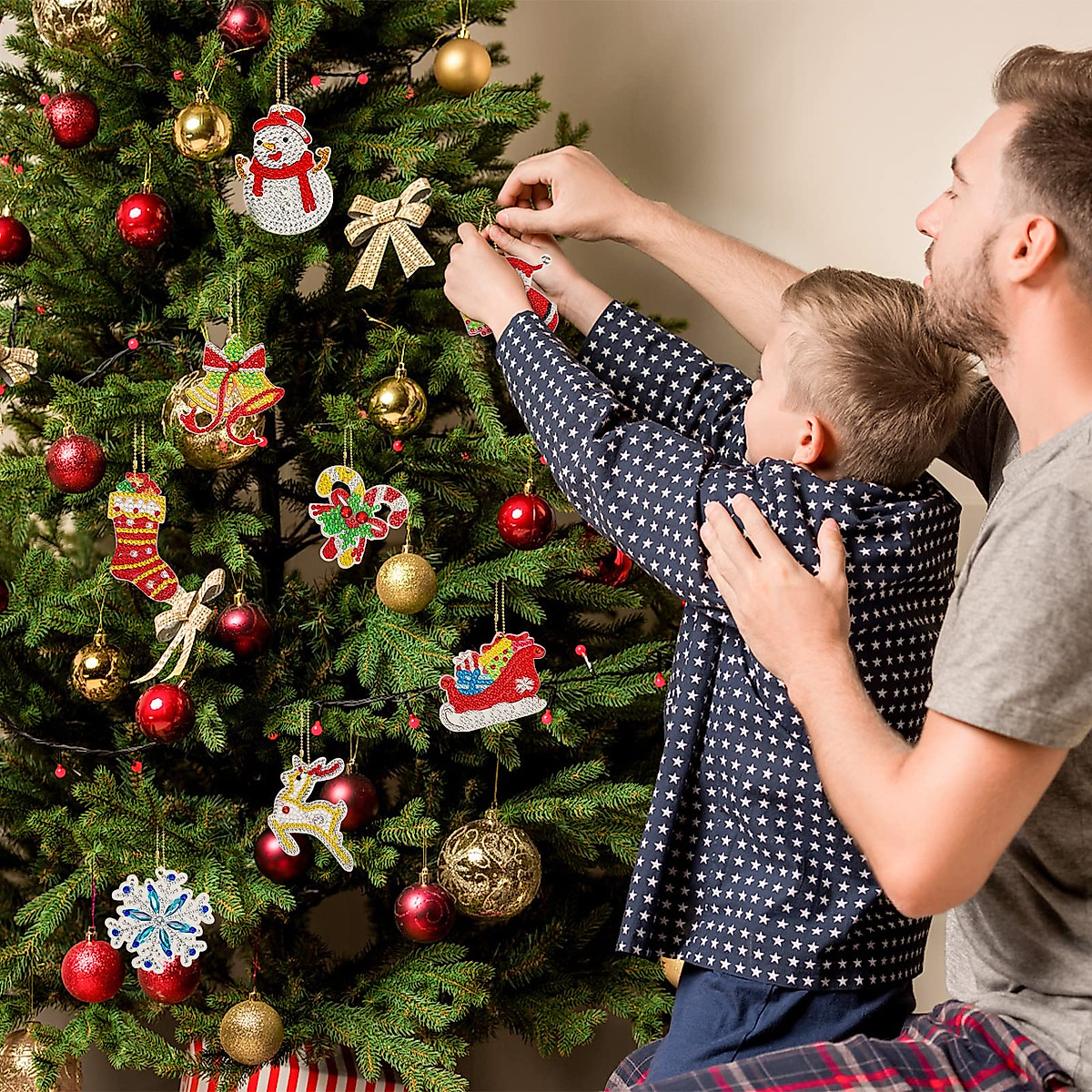 Christmas Diamond Painting Art Kits,Christmas DIY Diamond Painting Keychain,Christmas Ornament Deocr Kits for Adults Kids Crafts Christmas Gift