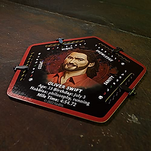 Avalon Hill Hasbro Gaming Betrayal at The House on The Hill 3rd Edition Cooperative Board Game,Ages 12 and Up,3-6 Players,50 Chilling Scenarios