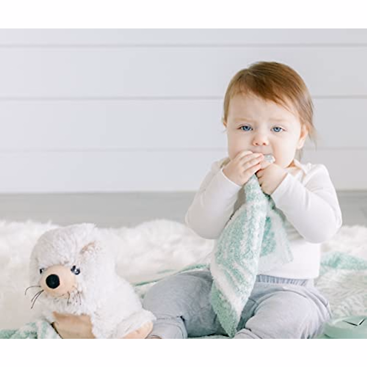 Bazzle Baby Mini Hugga Teething Blanket Super Soft Cozy Plush Barefoot Lovie Blanket with Teething Corner (Leopard)