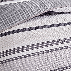 Flysheep Grey Boho Quilt Set Full Queen Size, 3 Pcs Gray Black and Navy Striped Bedspread, Soft Microfiber Modern Coverlet for All Season - 1 Quilt and 2 Pillow Shams