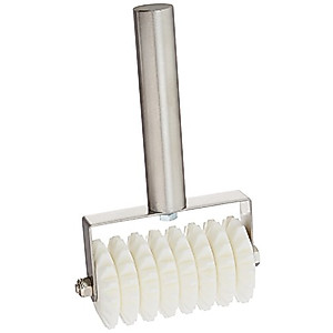 Winco 8-Wheel Dough Roller Docker