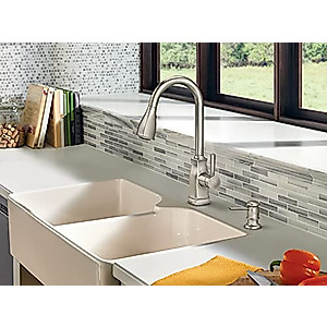 Moen Hensley Spot Resist Stainless Single-Handle Pull-Down Sprayer Kitchen Faucet Featuring Reflex, 87024MSRS