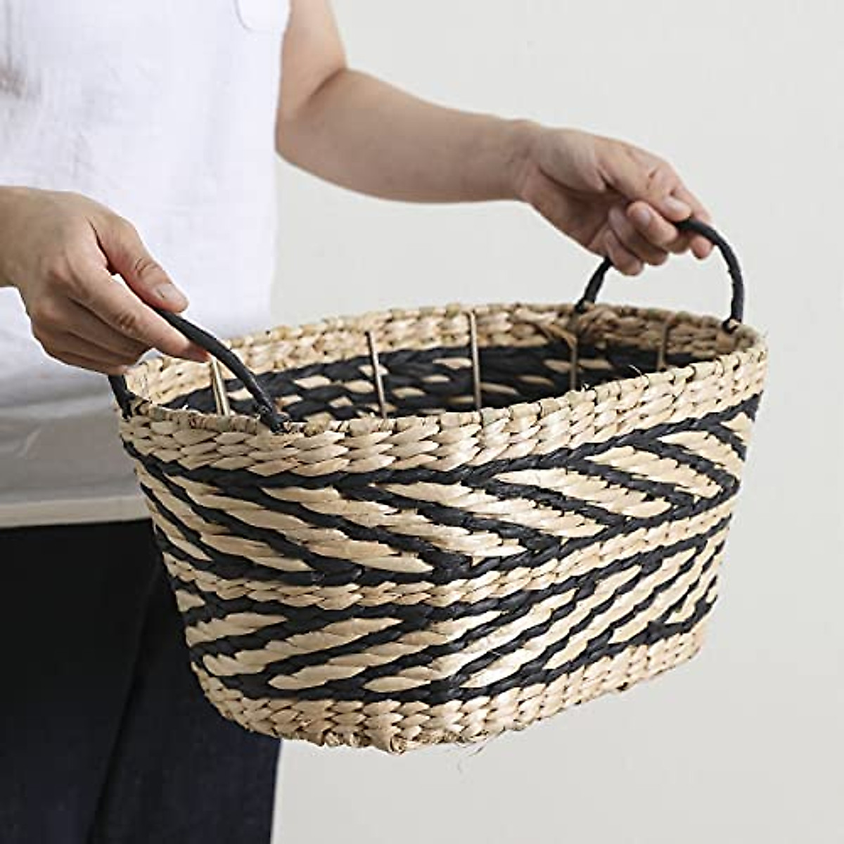 Motifeur Water Hyacinth and Paper Handwoven Basket (Assorted Set of 3, Beige and Black)