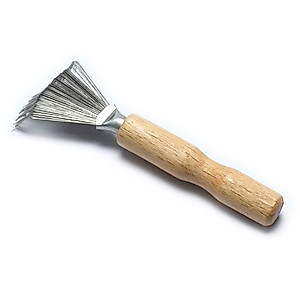 Luwigs Metal Wire Rake Wooden Handle Comb for Home Salon - Hair Dirt Removal Cleaning Tool