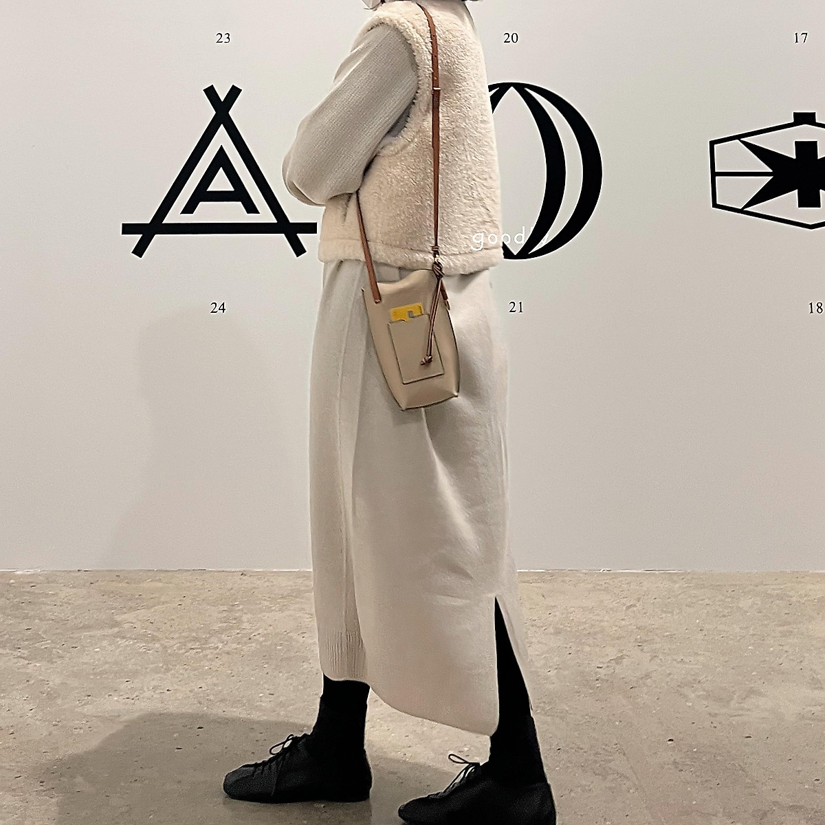 Genuine Leather Phone Wallet Crossbody Purse/Premium Leather Small Shoulder Bag Cell Phone Wallet Purses and Handbags