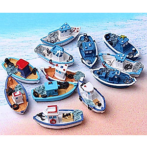 HYSTYLE 6 Pcs Mediterranean Style Miniature Dollhouse Boat Fairy Garden Miniature Boats Model Figurines Cake Topper Fairy Garden Beach Scene Ornament