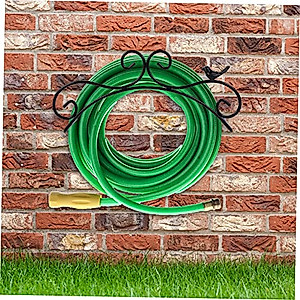 JEWEDECO Hose Wrought Iron Frame Garden Hose Hanging Hook Hose Holder Decorative Garden Hose Storage Outdoor Hose Garden Hose Reels for Outside Water Hose Hanger Wall Water Pipe Bracket