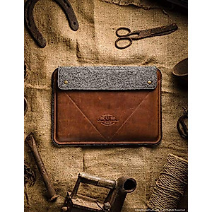 Genuine Italian Leather Case/Sleeve for MacBook Pro 13/14 / 15/16 inch 100% Wool Felt handmade unique vintage laptop cover Top Quality Secure MB Air 13 M1 M2 bag Engraved Gift, Crazy Horse Craft