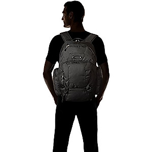 Oakley Blade 30L Backpack, Blackout