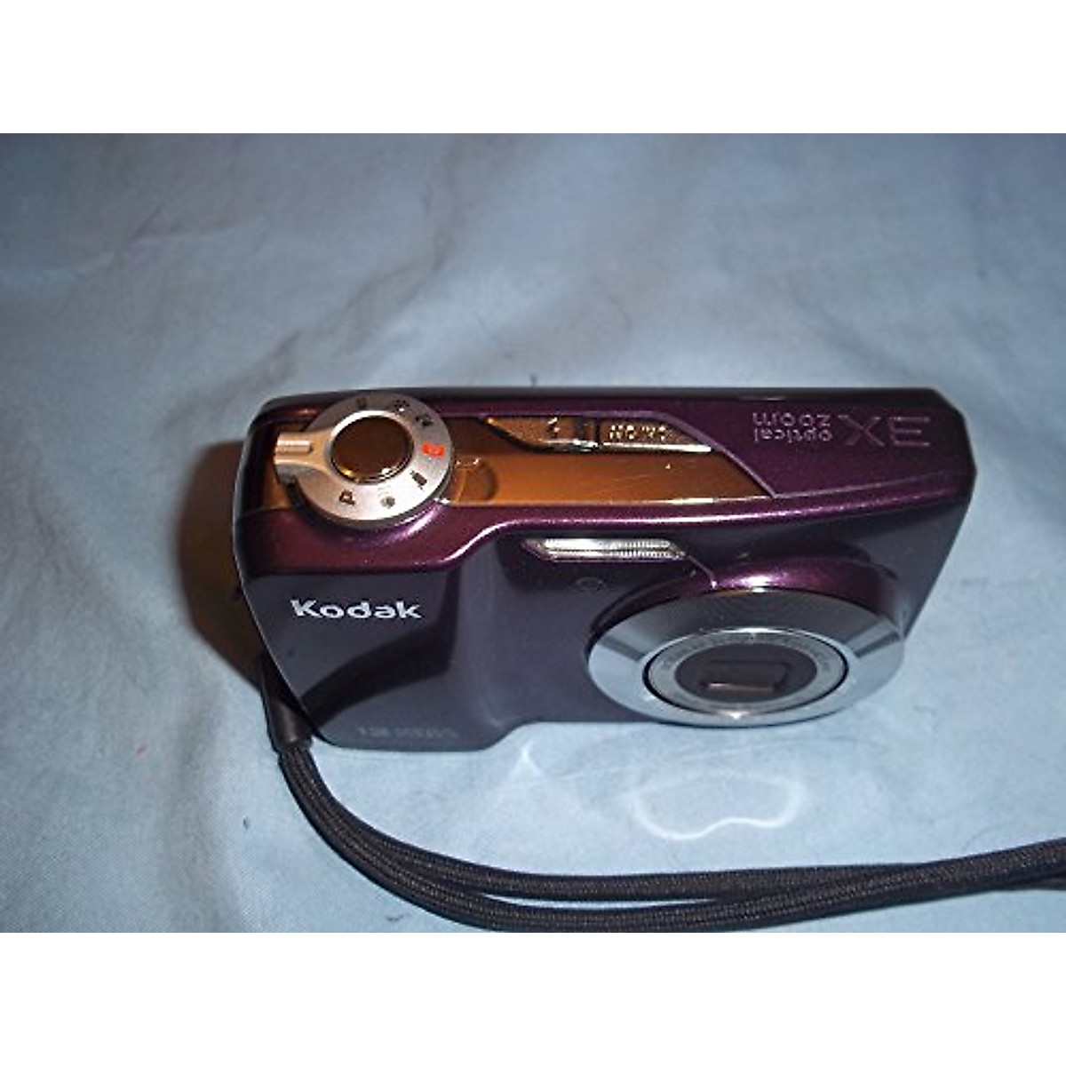 Kodak EasyShare C182 12 MP Digital Camera with 3x Optical Zoom and 3.0-Inch LCD (Purple)