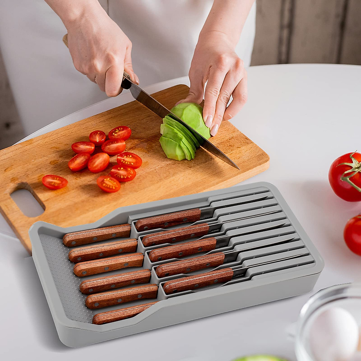 AWZITUO In Drawer Knife Organizer, 2 Tier Kitchen Knife Drawer Holder Insert with Expandable Storage Tray Holds 11 Knives, Drawer Knife Organizer for Kitchen Saves Space (Gray)