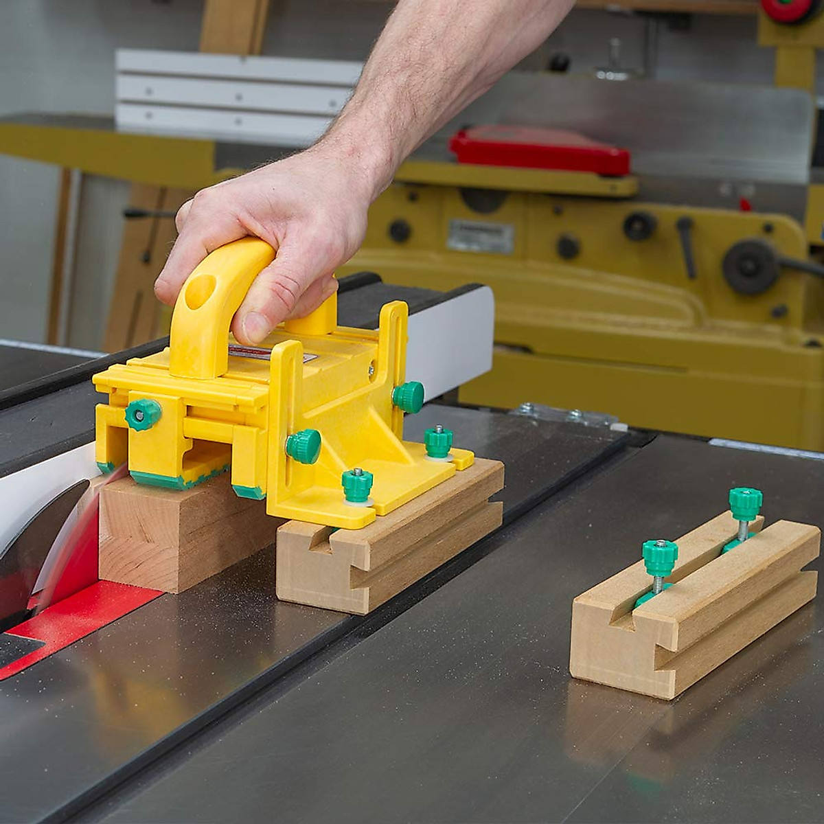 MICROJIG Matchfit DV-HK464X4 1" Dovetail Track Hardware 4-Piece