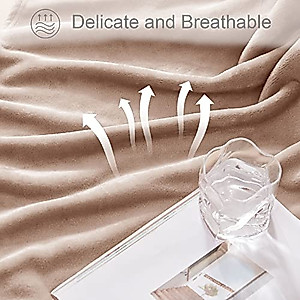 Exclusivo Mezcla Fleece Blanket King Size for Bed, Super Soft and Warm, All Season Use, Cozy, Plush, Lightweight, 90x104 Inches, Camel