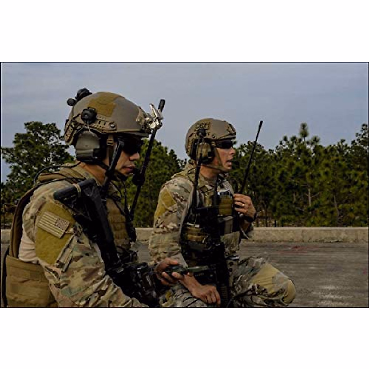 HYS Tactical Foldable Antenna, Dual Band 144/430Mhz SMA-Female Handheld Whip, 31.5inch 800mm Antenna for BF UV-5R Series, UV-82 Series, BF-F8HP Kenwood Two Way Radio