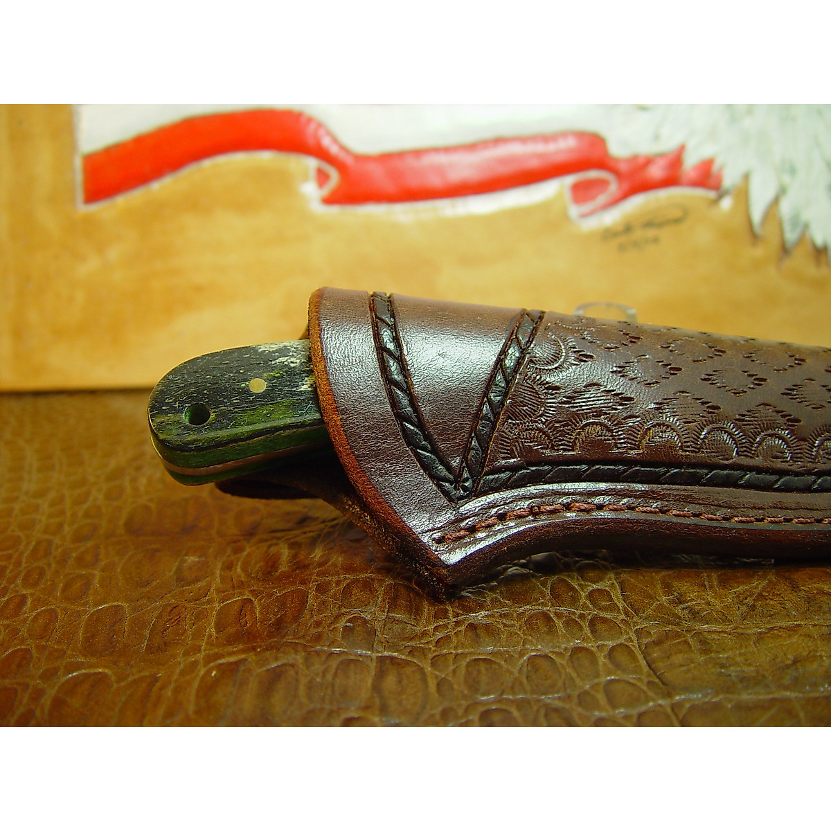 Size 7F Right Hand Carry Sheath. This Sheath Will fit a Buck 113 or schrad PH 2 Knife.