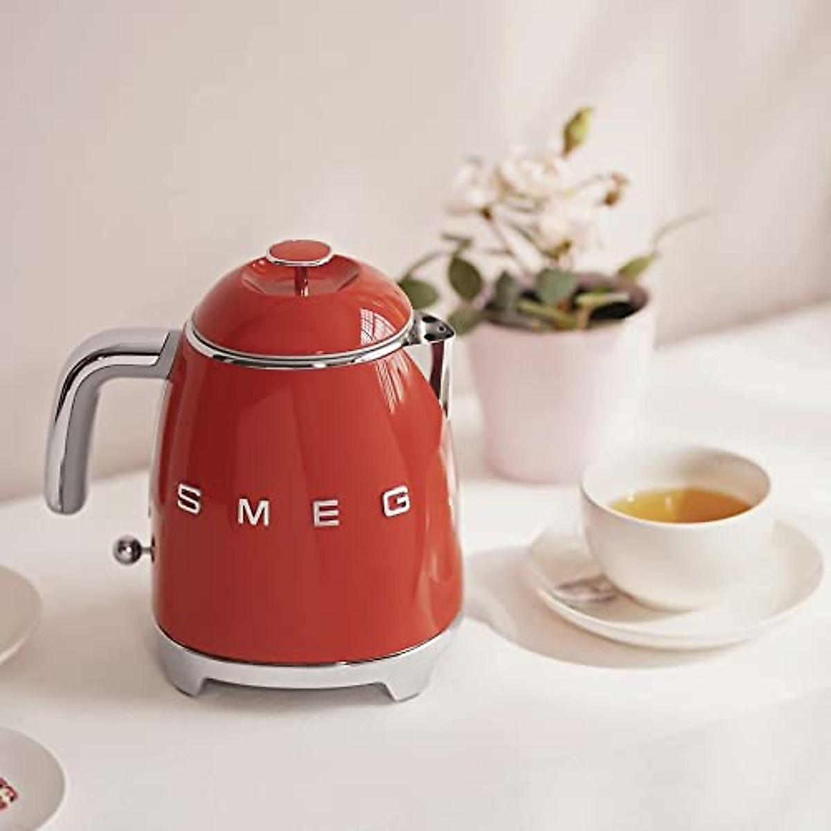 Smeg Red 50's Retro Style Electric Mini Kettle