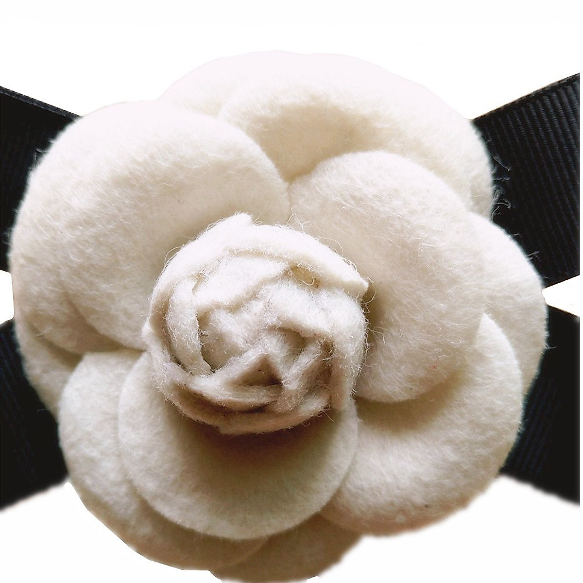 Elegant Wool Camellia Flower Brooch Vintage Bow Floral Pin Women Wedding Party Gift-Beige