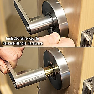 Master Lock Keyed Entry Door Lock, Brushed Chrome Finish Commercial Door Handle, Interior or Exterior Lever Style Locking Door Handle, SLCHKE26D