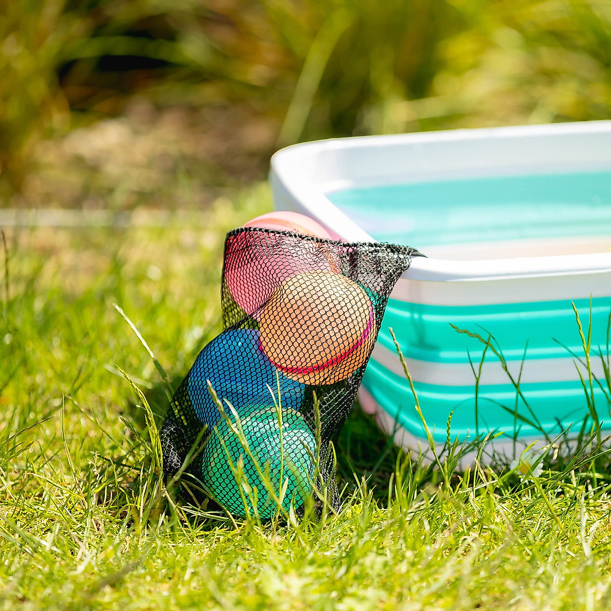 JUNIORE Reusable Water Balloons, Easy Quick Fill & Self-Sealing Water Bombs, Latex-Free Soft Silicone Water Splash Ball, Outdoor Water Fight, Refillable Magnetic Balls, Water Summer Pool Party (8)