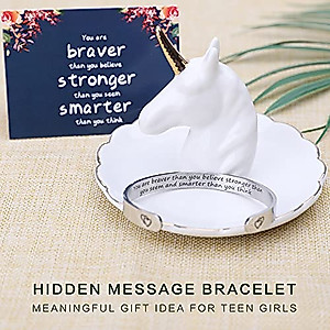 Christmas Stocking Stuffers Bracelet for Women Teen Girls Trendy Stuff Things for Teen Girls College Graduation Gifts for Her Girls 2023 High School Easter Basket Stuffers Birthday Easter Gifts for Teenage Daughter Granddaughter Niece Cute Brave Jewelry